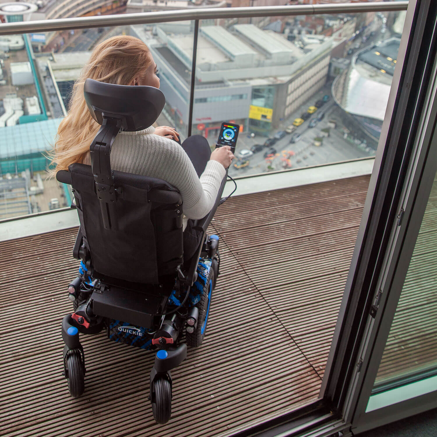 QUICKIE Q300 M Mini Pro Powered Wheelchair | Sunrise Medical